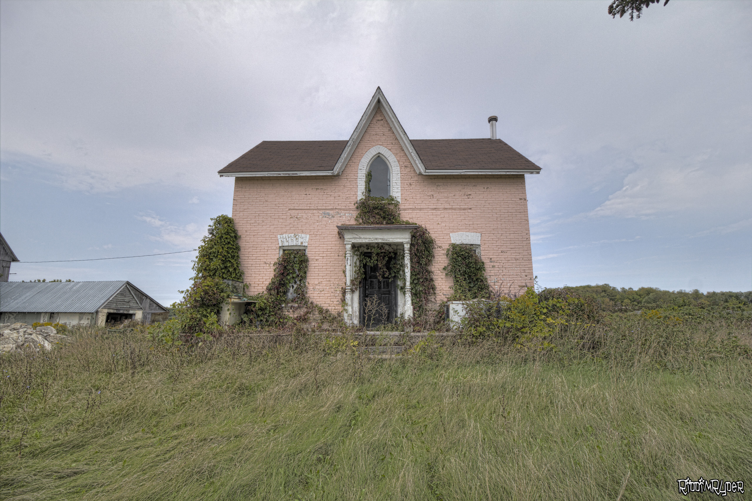 Abandoned Decayed Farm House Abandoned Urban Exploring And Urbex