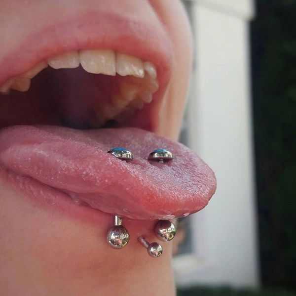 Double Tongue Piercing 50 Ideas And Complete Guide Rightpiercing