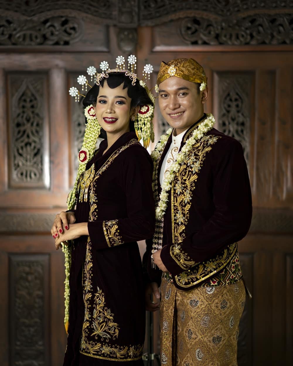 Baju Pengantin Jawa Timur 7 Inspirasi Pakaian Pengantin Adat Jawa