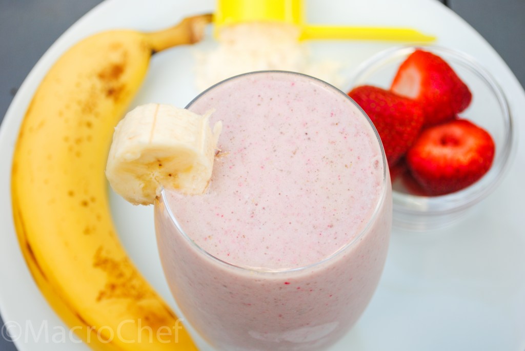 Strawberry Banana Protein Smoothie Macrochef