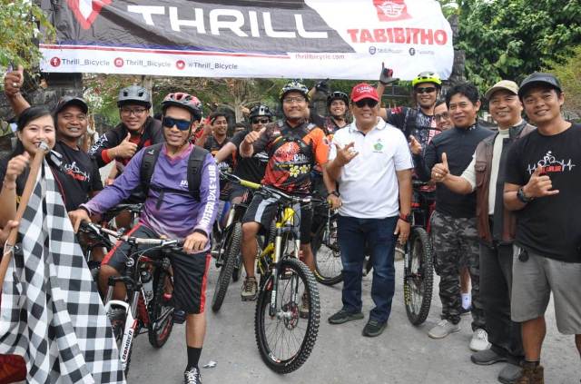 Kenalkan Panorama Alam Selemadeg Wabup Sanjaya Lepas Peserta Fun Bike