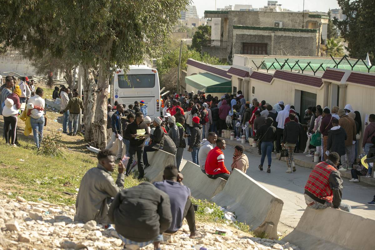 Tunisias President Called For Ending Flow Of Migrants From Sub Saharan