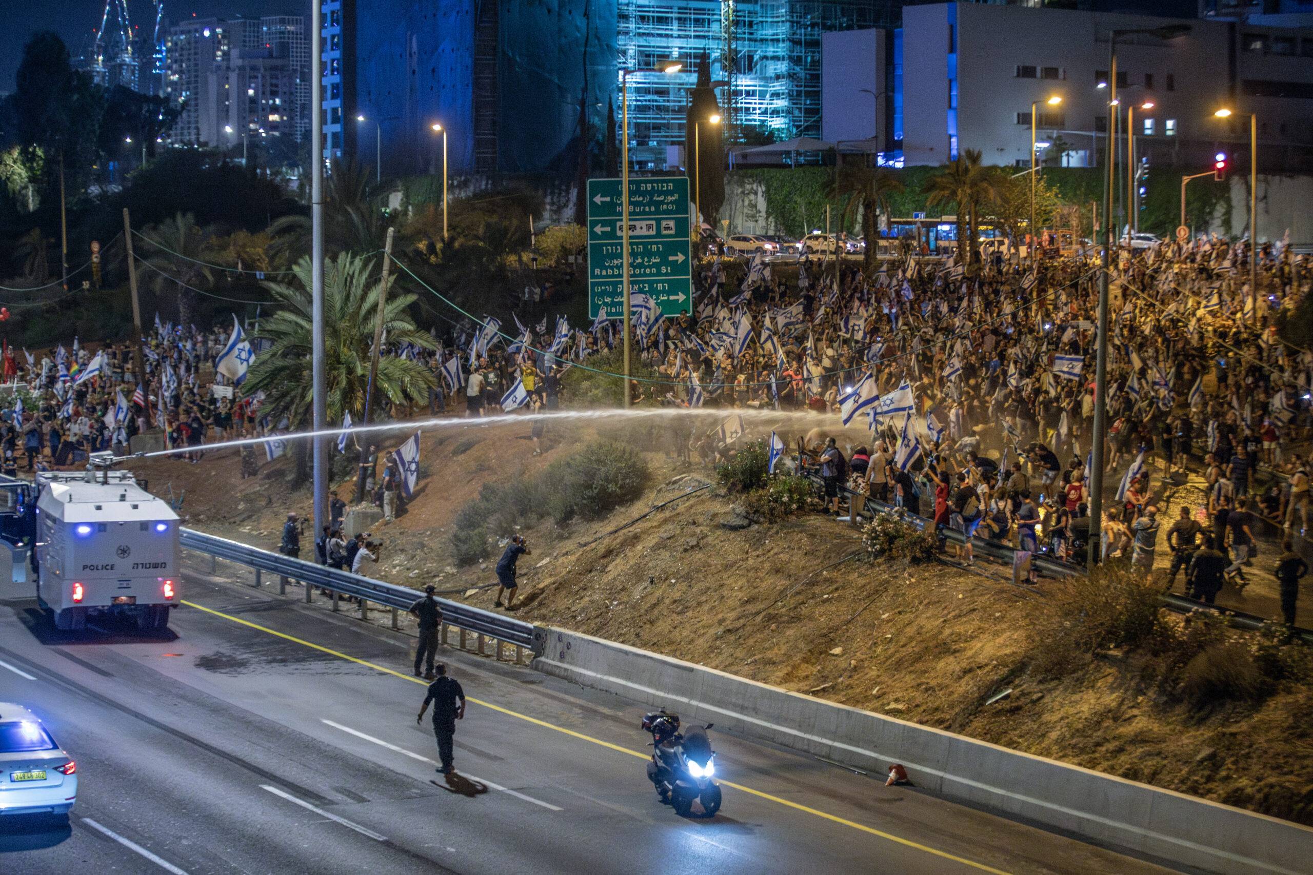 Israelis Block Highways Train Stations In Protest Against Judicial