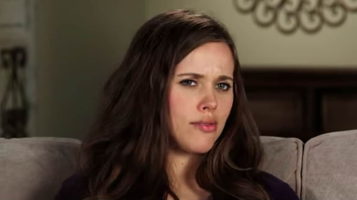 Jessa Duggar Shares Photo Of Haircut She Gave Ben Seewald And Fans