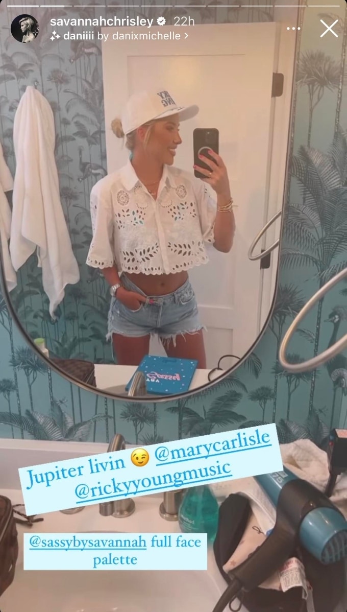 Savannah Chrisley Stuns In A Lacy White Crop Top And Daisy Dukes For