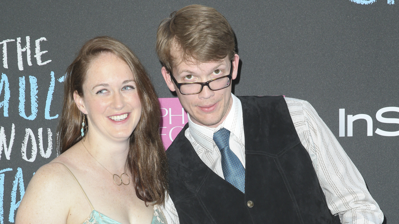 Hank Green Wife Is Hank Green Married Atinkanewsnet