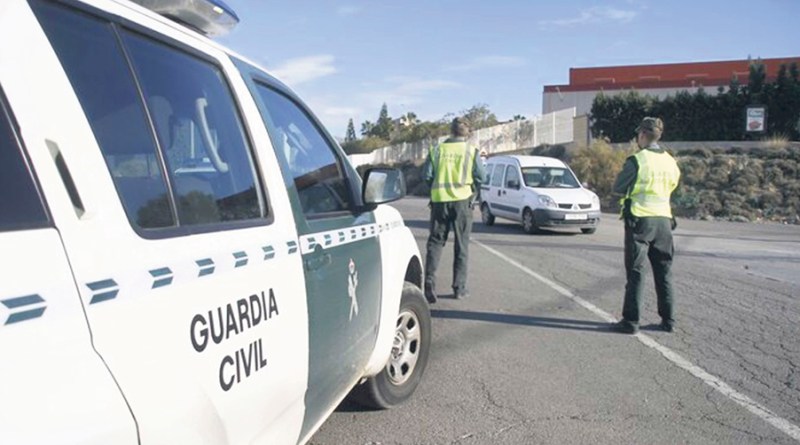 La Guardia Civil De Mairena Detiene A Un Hombre Por Robar A Sus Vecinos