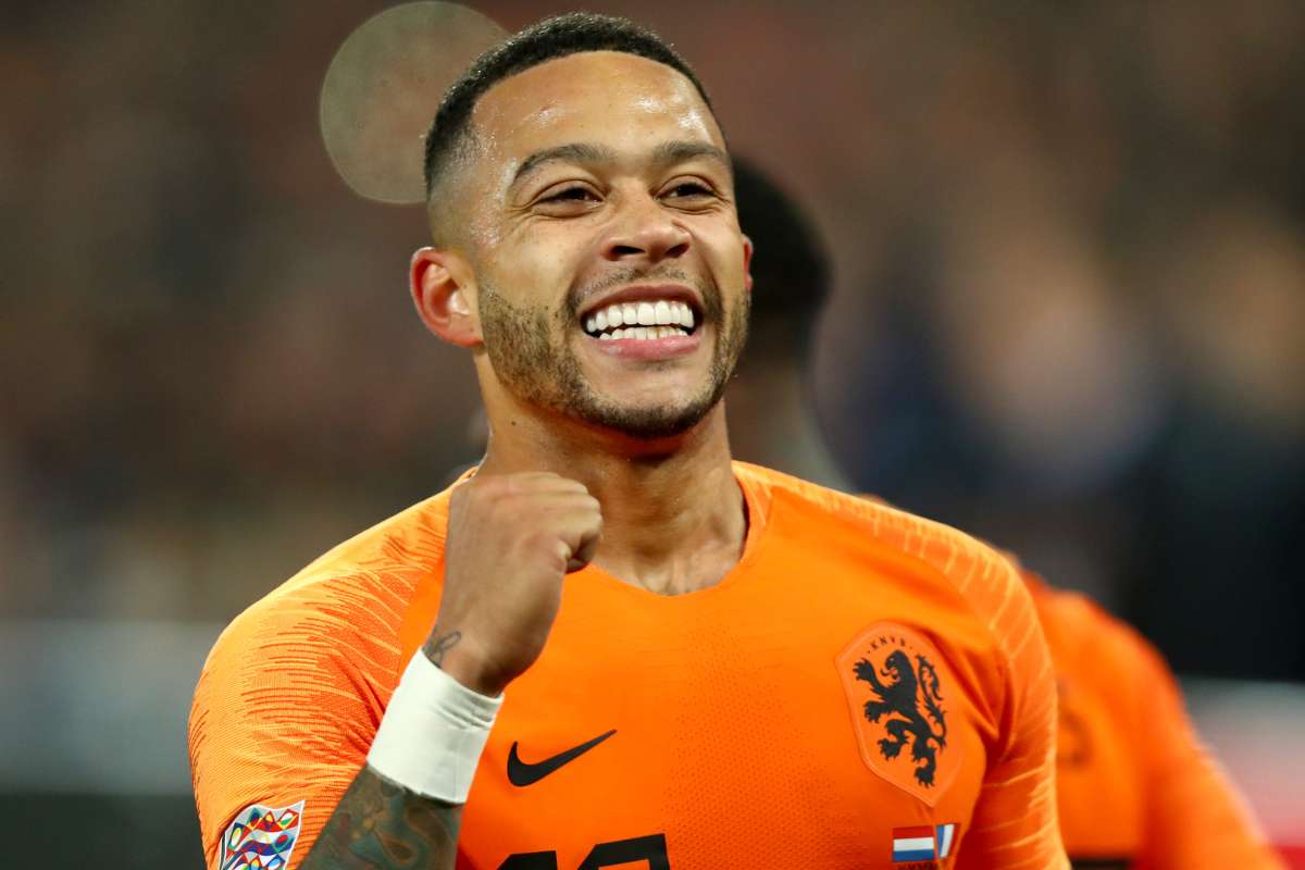 Officiel Memphis Depay Signe Au Barça