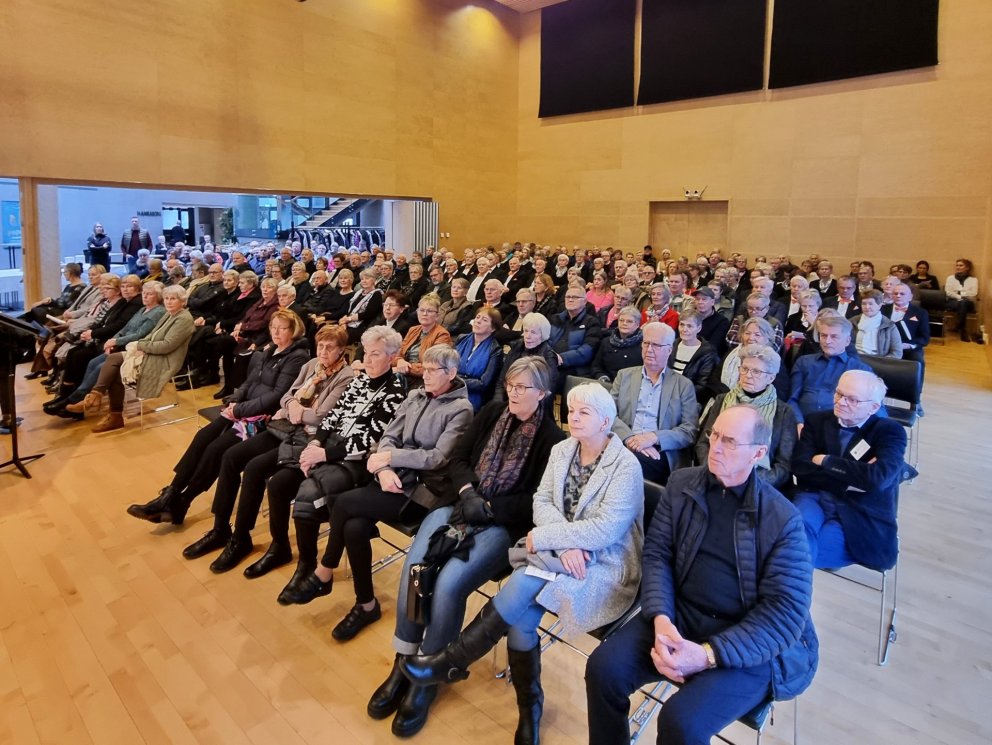 Virk Efri ár á Akureyri Aldur Er Bara Tala