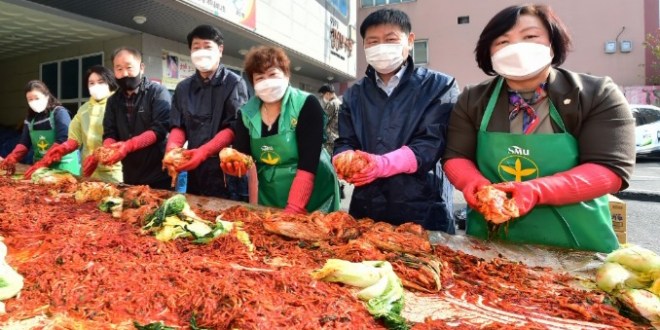 갈산1동 새마을부녀회 ‘김장 나눔 진행 The Bupyeong Post