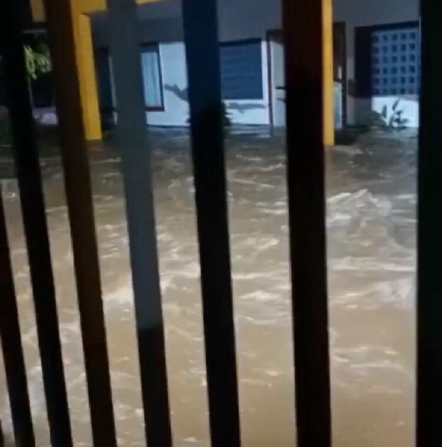 Chuva Alaga Escola Inunda Ruas E Causa Prejuízos Em Cidade Do Rn