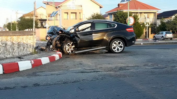 Un Nou Accident Rutier în Sensul Giratoriu De La Ieșirea Din Năvodari