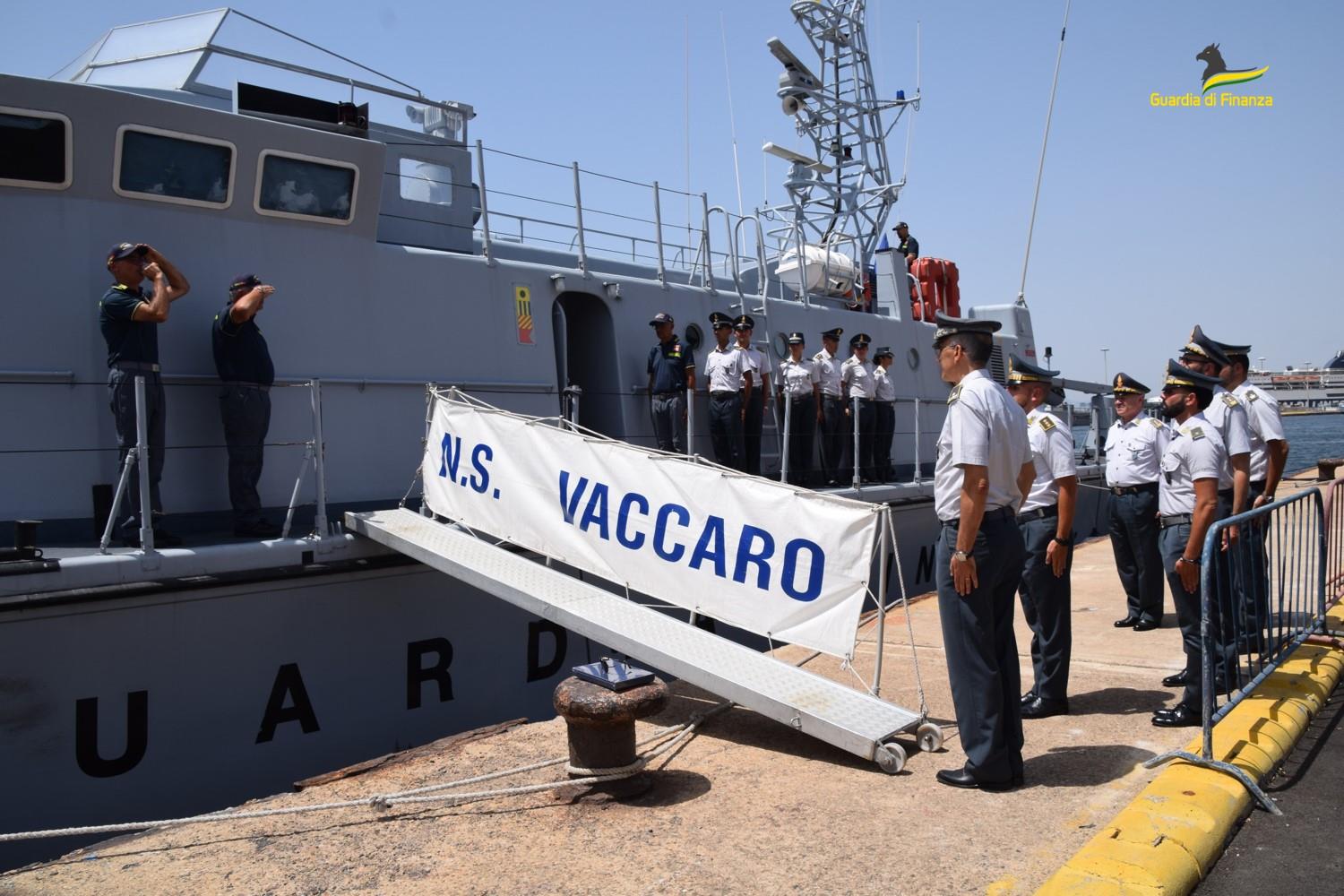 La Nave Scuola Vaccaro Della Guardia Di Finanza Fa Tappa A Cagliari