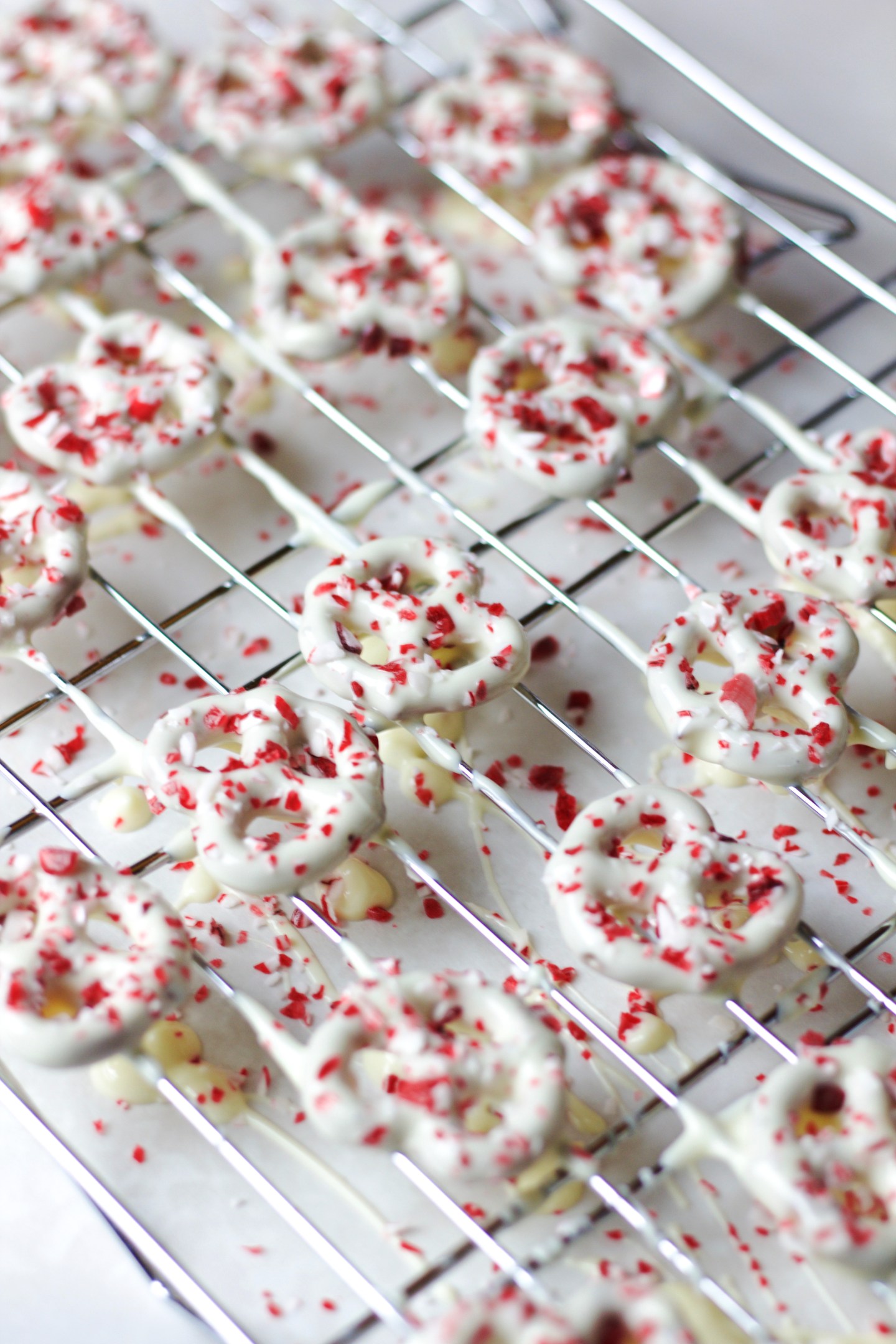 Peppermint Bark Pretzels Chips And Pepper