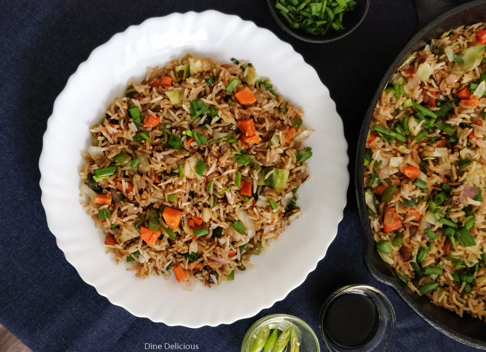 Veg Fried Rice 2 Mins Easy Fried Rice Street Style Dine Delicious