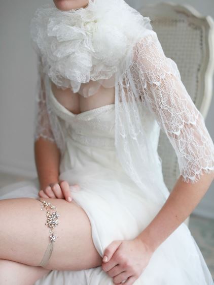40 Chic And Romantic Wedding Garters You Will Love Ecstasycoffee