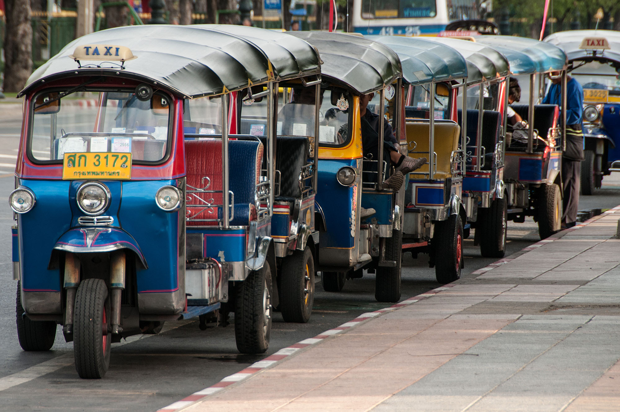 Line Of Tuk Tuks In Bangkok Ed Okeeffe Photography