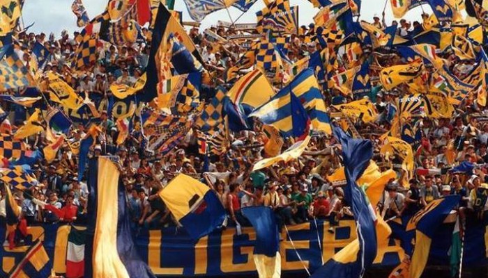 Lassù Nel Ciel Brigate Gialloblu Verona Footballa45giri