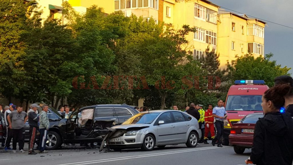 Update Craiova Accident Pe Bulevardul Decebal Gazeta De Sud