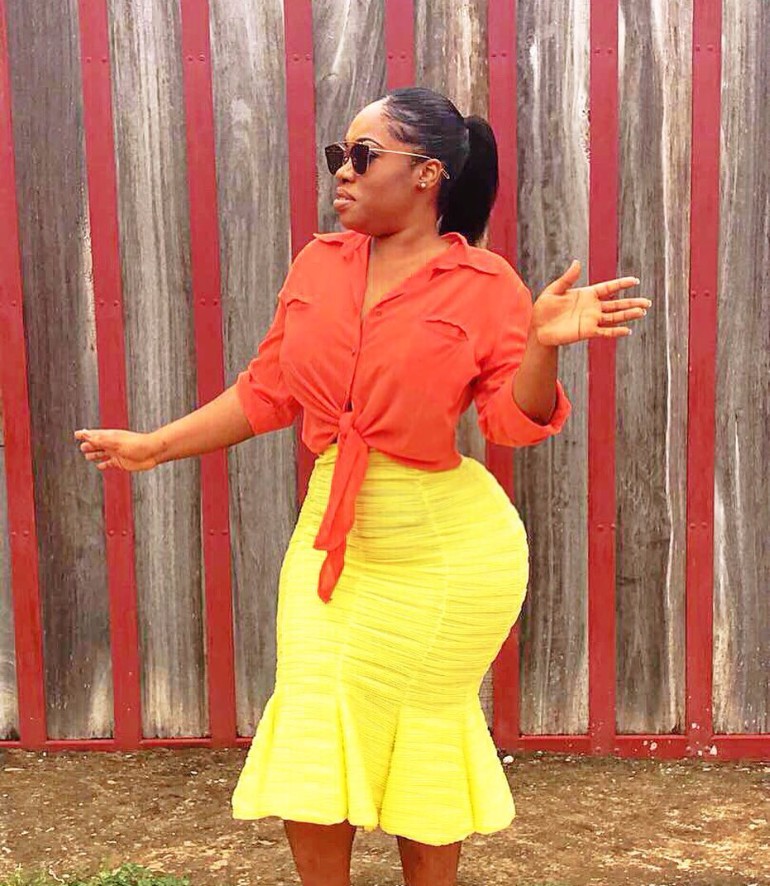 Photo Moesha Boduong Puts Her Legendary Backside On Display