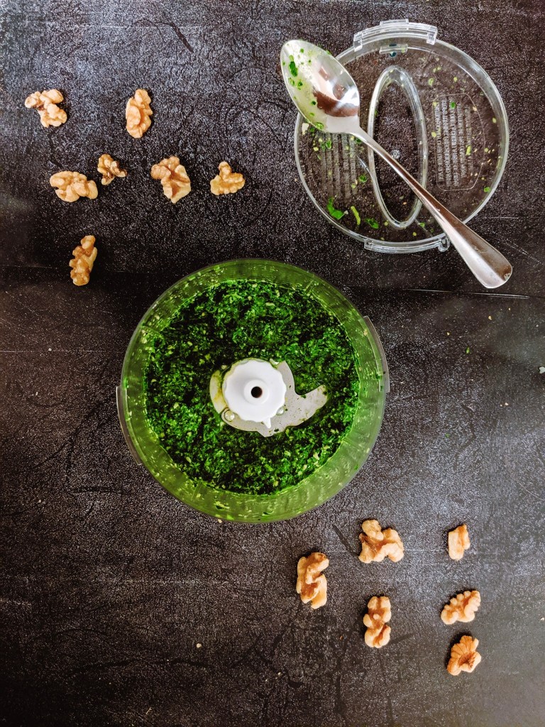 Skinny Vegan Spinach And Walnut Pesto Hayls Kitchen