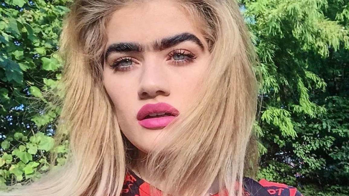 This Model Wants You To Rock Your Unibrow