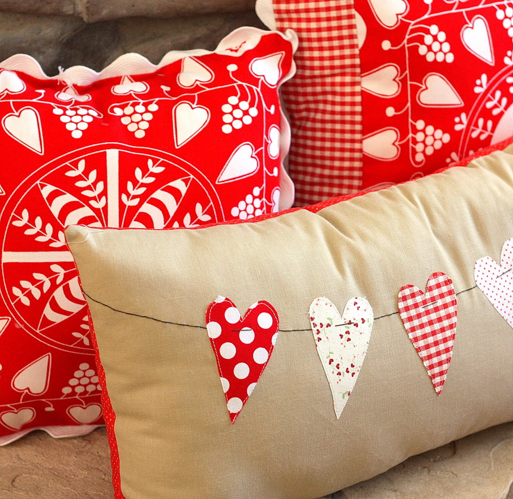 5 Ways To Make A Pillow For Valentines Day Infarrantly Creative