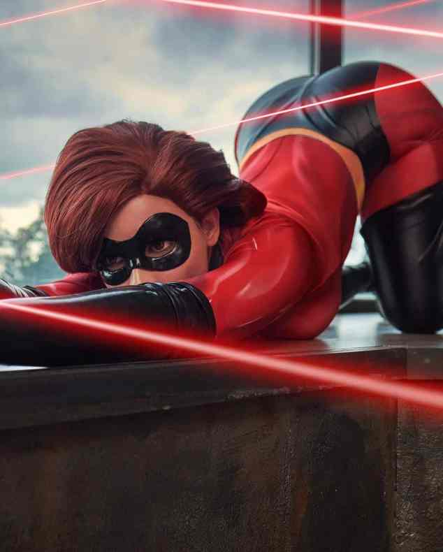 El Cosplay De Elastigirl De Los Increíbles Realizado Por