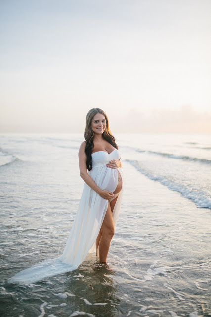 Maternity Photoshoot Beachsunrise Look Laura And Co Blog