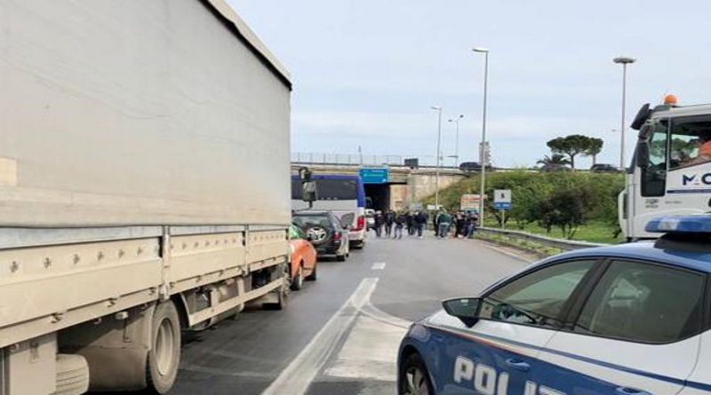 Protesta Dei Ristoratori A Bari