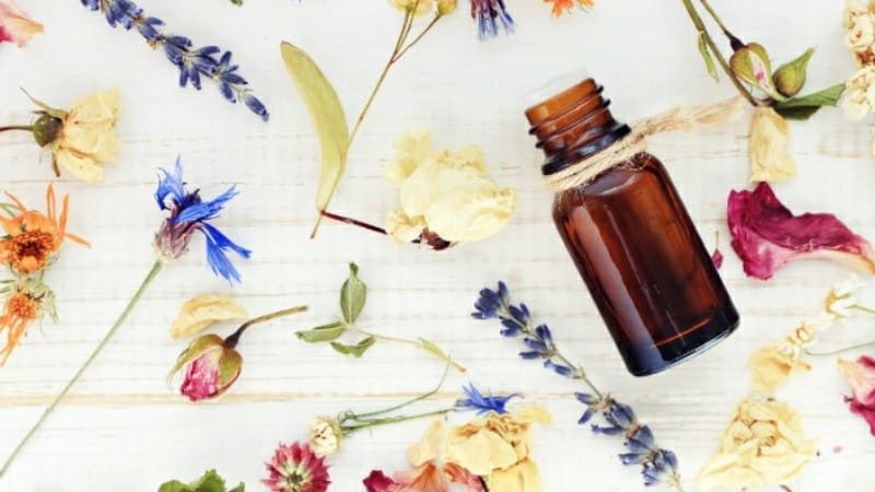 20 Essential Oils For Sex Natural Ways To Boost Your Libido