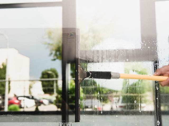 5 Common Commercial Office Window Cleaning Mistakes To Avoid