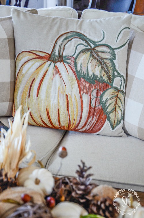 Fall Pillow Love 2016 Stonegable