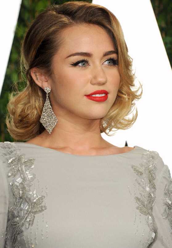 Celebrity Hairstyles Haircut And Hair Color Ideas Stylezco