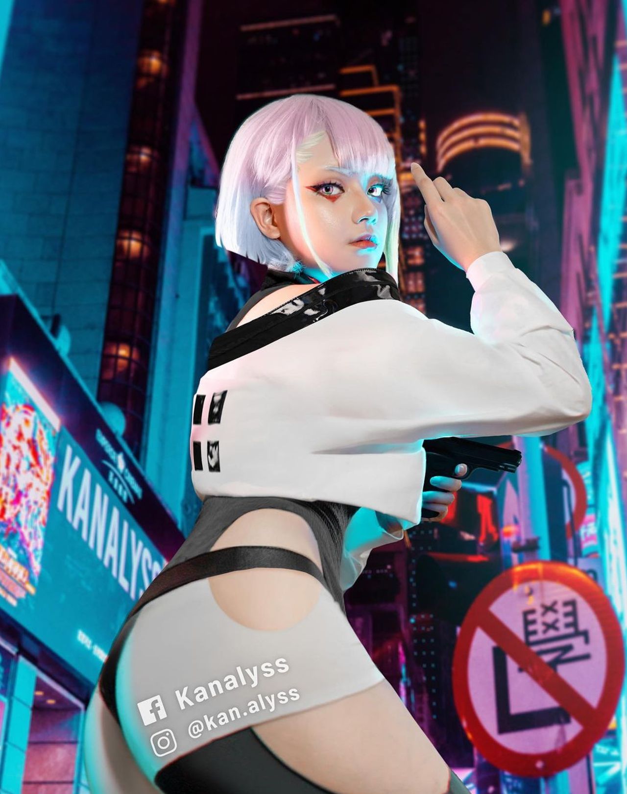 Lucy Se Convierte En Una Waifu Real Gracias A Este Cosplay De Cyberpunk