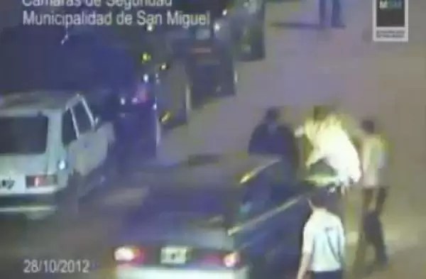 Video Atropella A Un Policía Para Evitar El Control De Alcoholemia