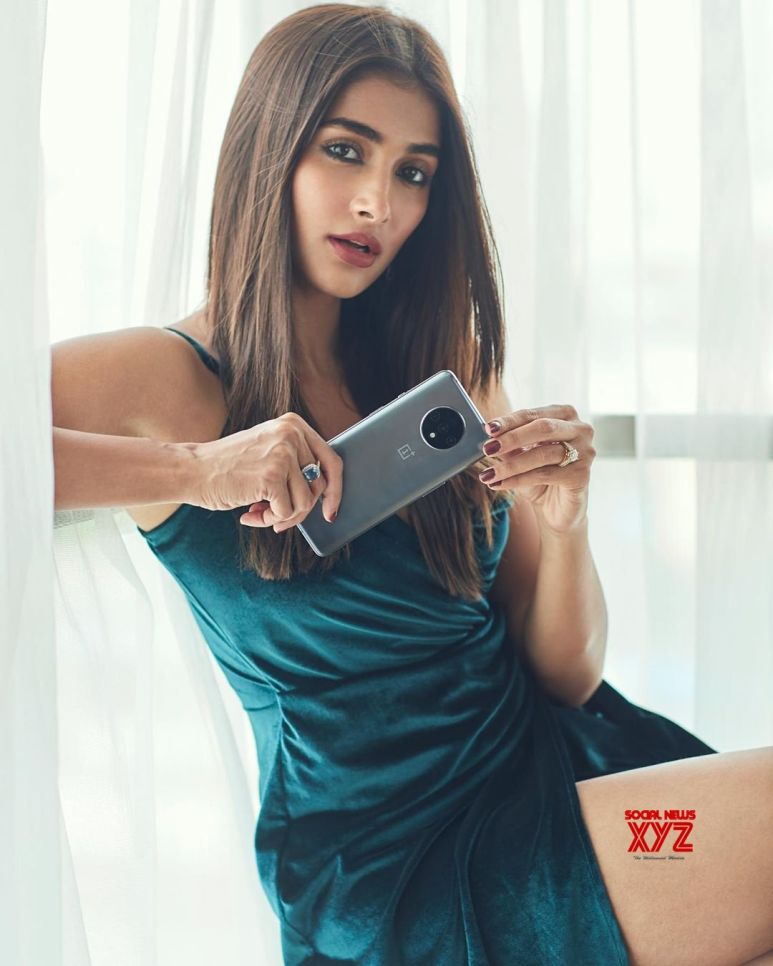Actress Pooja Hegde Sexy Stills From Housefull 4 Movie Promotions