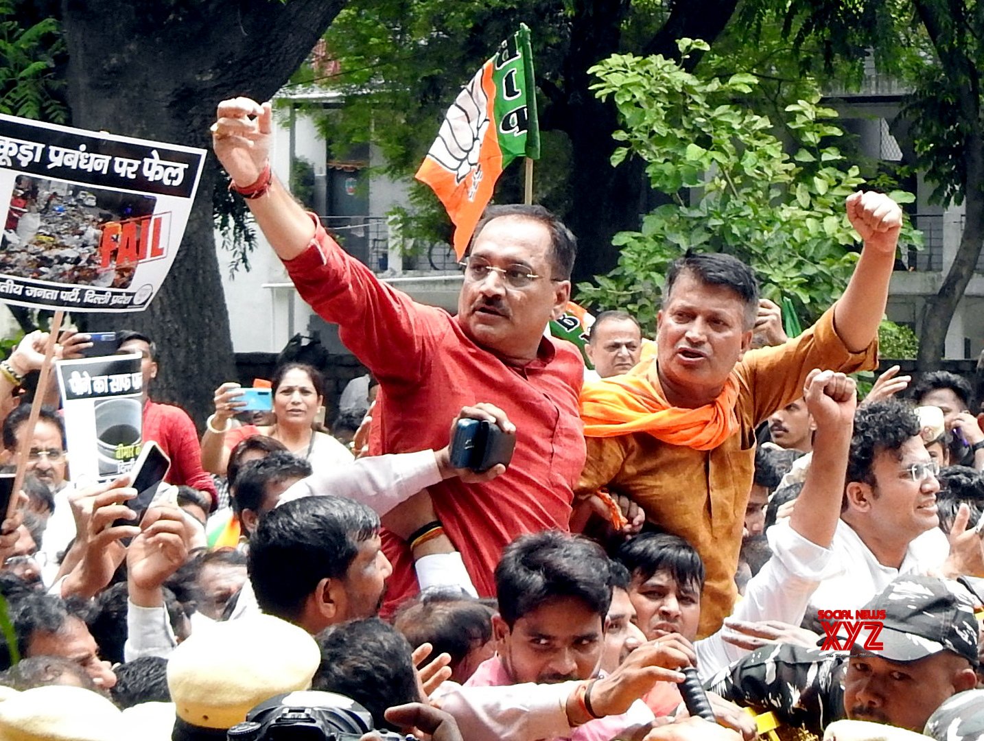 New Delhi Delhi Bjp President Virender Sachdeva With Other Party