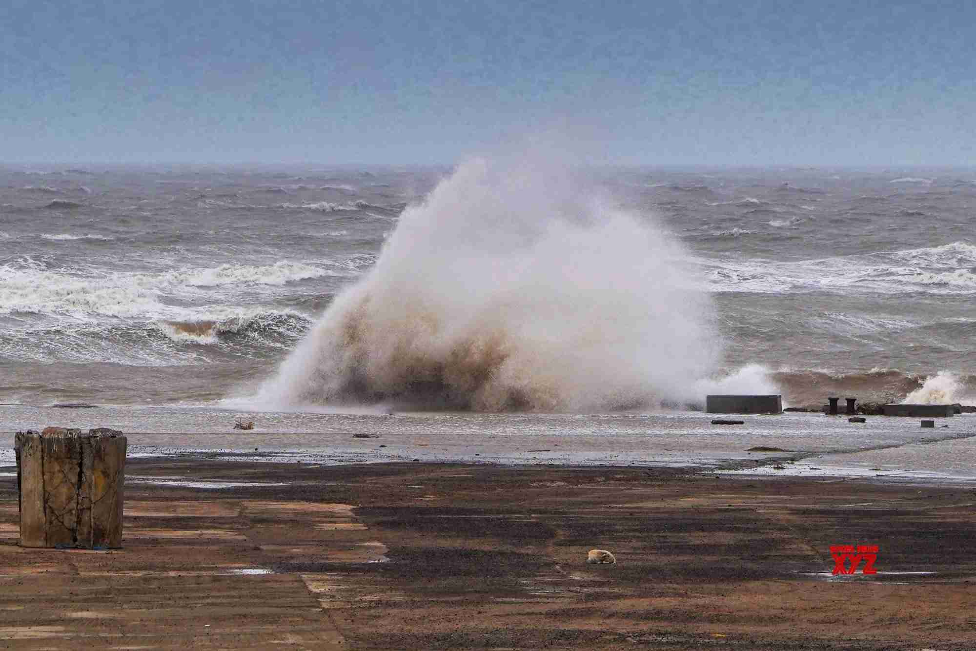 Kutch High Tidal Waves Lash The Shore At At Mandvi Ahead Of The