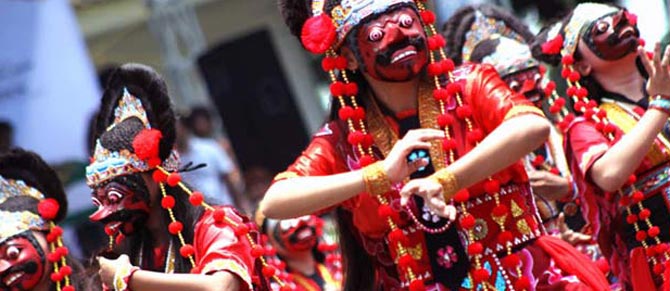 Tari Topeng Ireng Populer Di Magelang