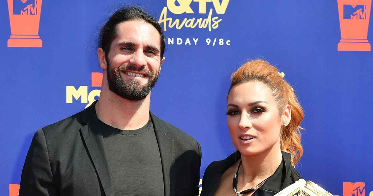 Wwes Seth Rollins And Becky Lynch Are Engaged