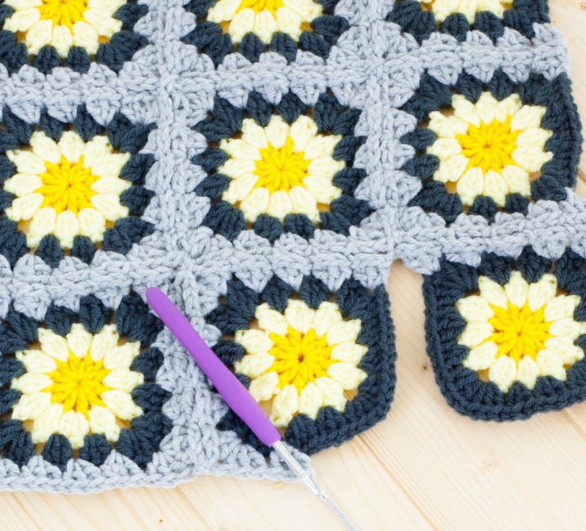 Granny Squares How To Join As You Go You Should Craft