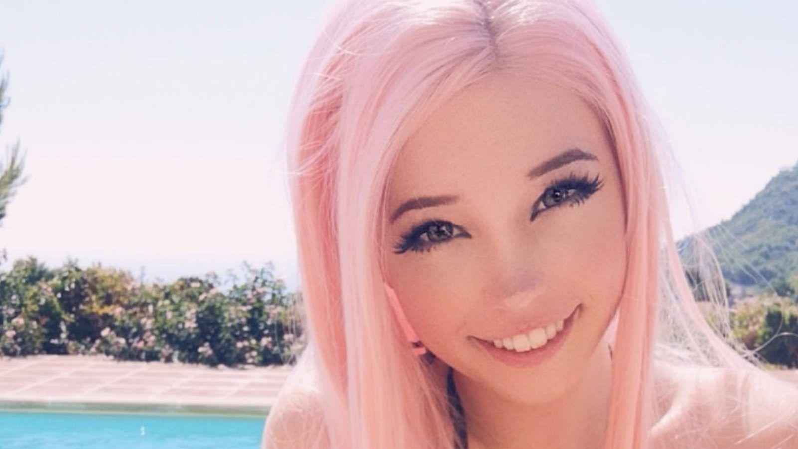 19 Awesome Belle Delphine Desktop Wallpapers Wallpaper Box