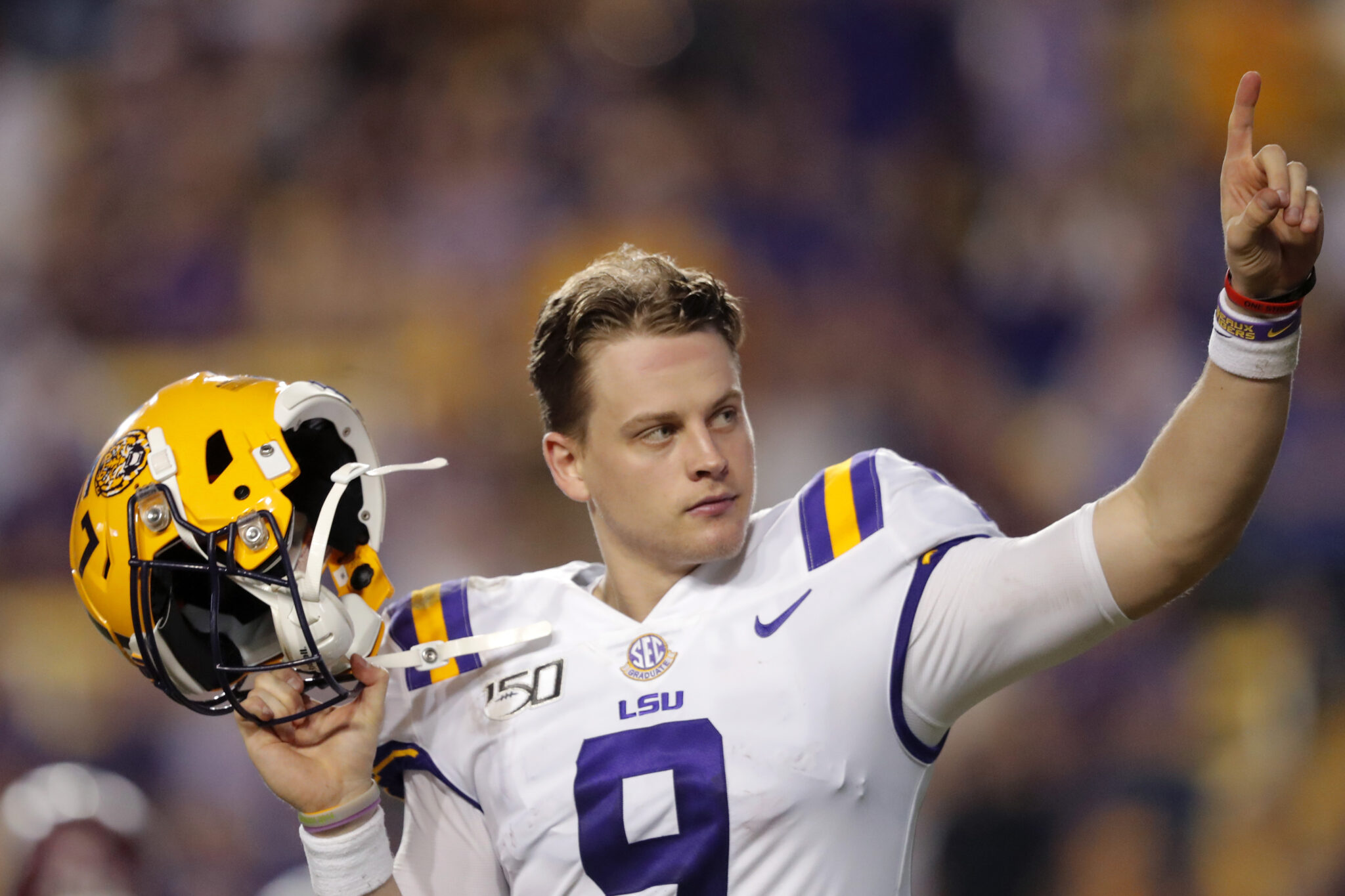 Joe Burrow Age Bio Height Girlfriend Weight Net Worth