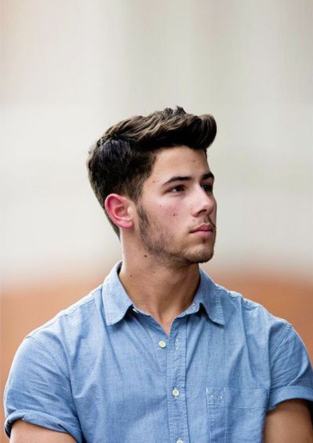 Nick Jonas Wiki Biography Height Age Weight Girlfriend Net Worth