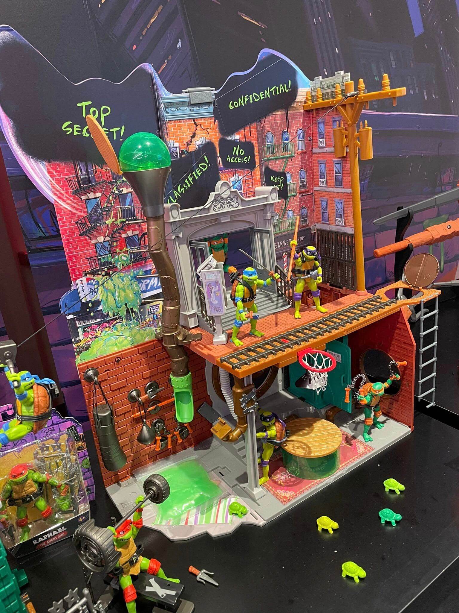 Tmnt Mutant Mayhem Playmates Sewer Lair Playset On Amazon And Ee Toy Habits