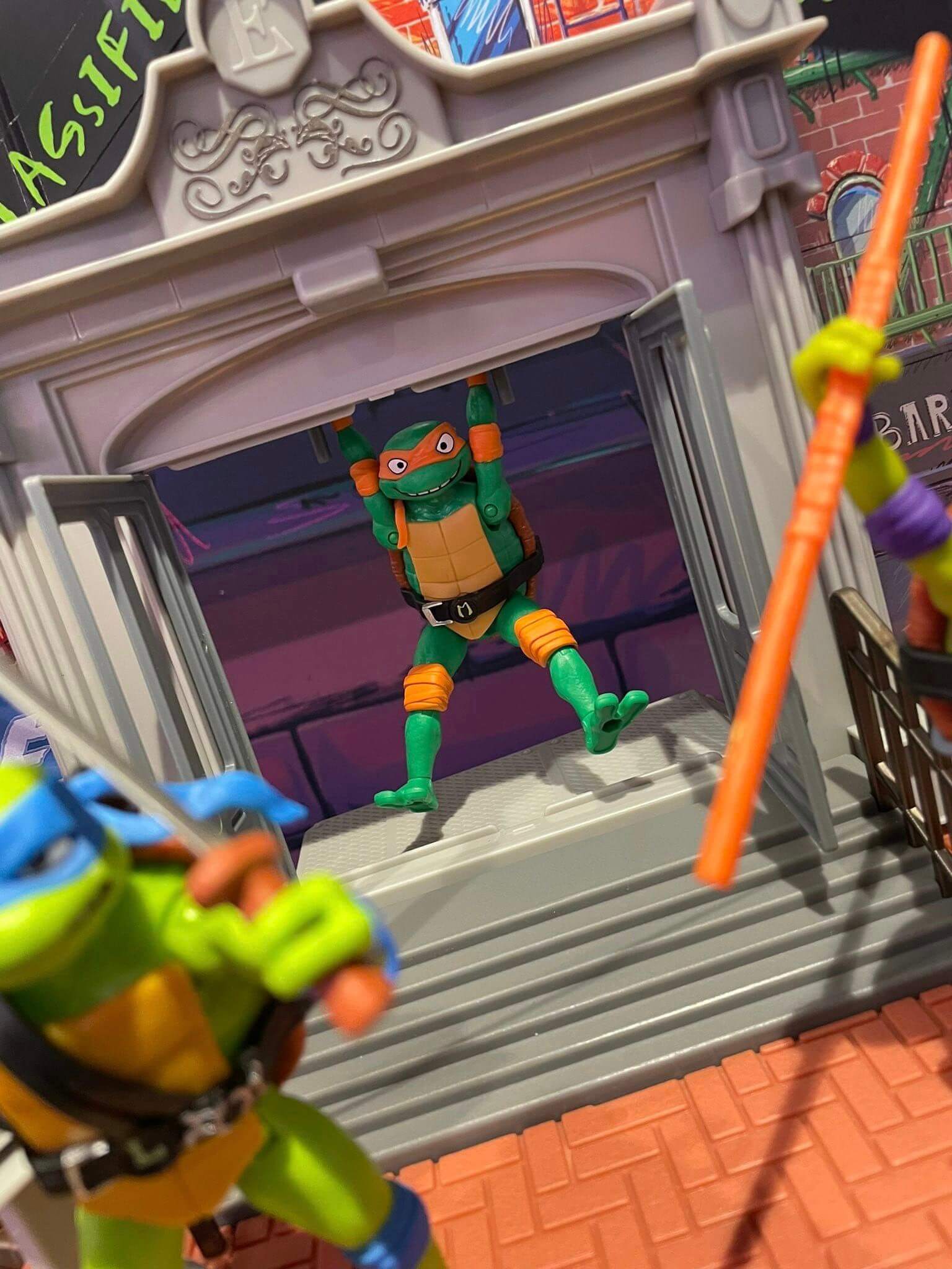 Tmnt Mutant Mayhem Playmates Sewer Lair Playset In Stock