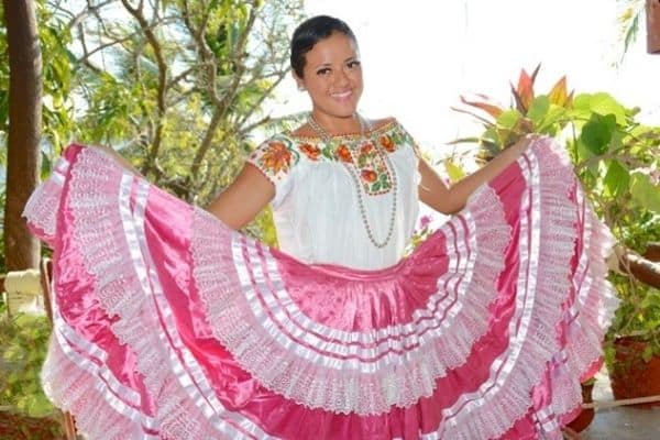 Top 9 Traditional Mexican Dress For Women Textile Details