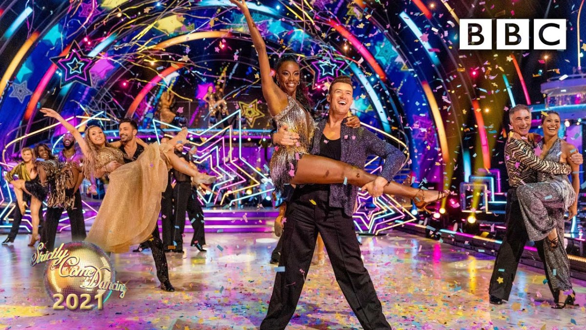 Strictly Come Dancing 2021 Watch The Celebs In Their First Dance