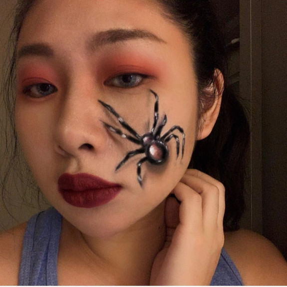 35 Creepy Spider Makeup Ideas For Halloween 2022 — Illustration Spider